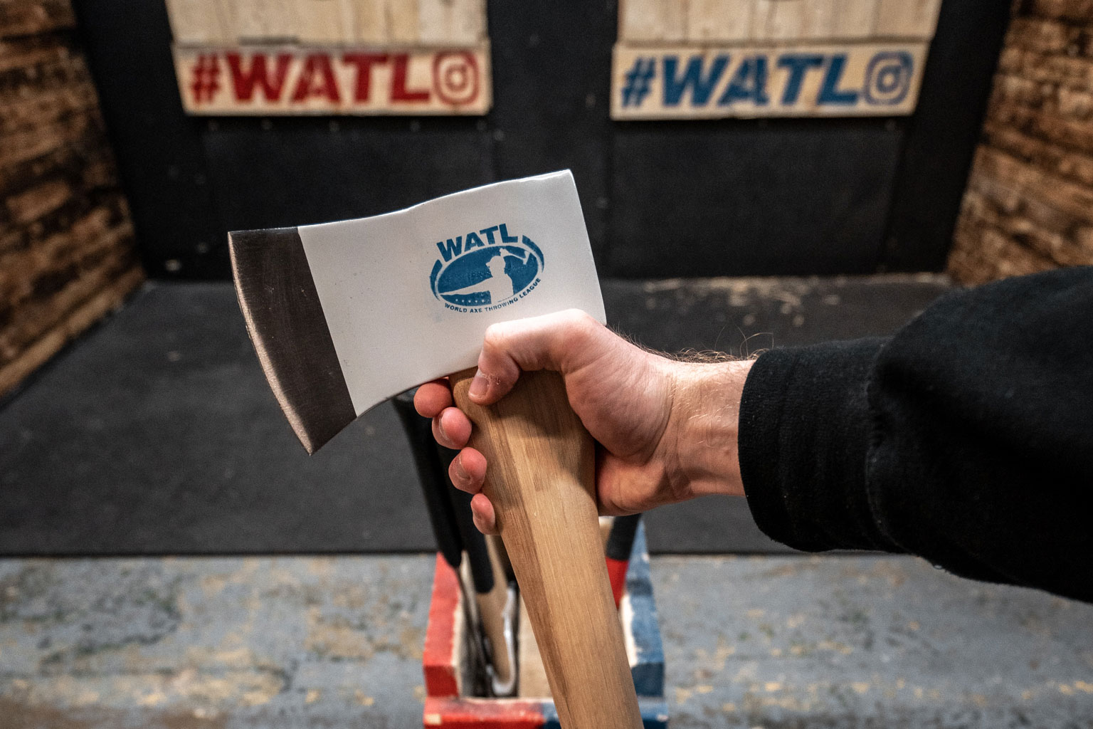 Axes For Axe Throwing - The Axe Throwing Equipment Guide